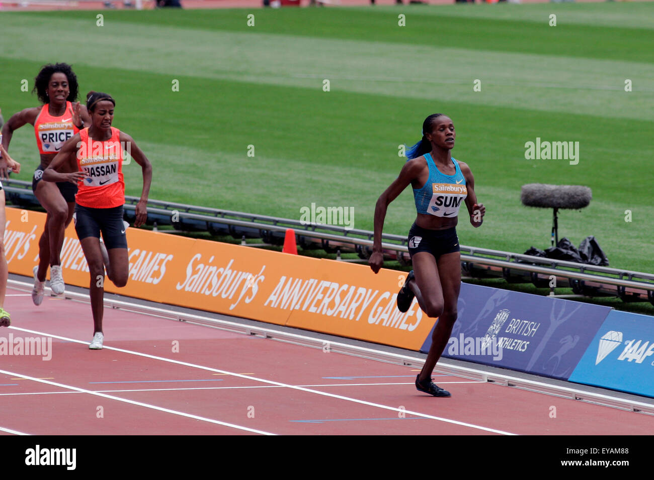 Elizabeth cooke hi-res stock photography and images - Alamy