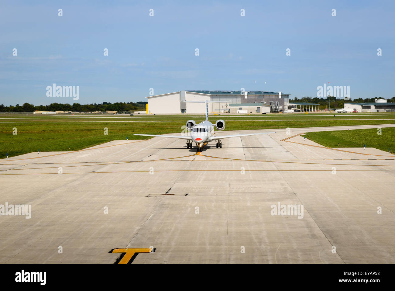 American Eagle EMB-145LR, Springfield–Branson National Airport ...