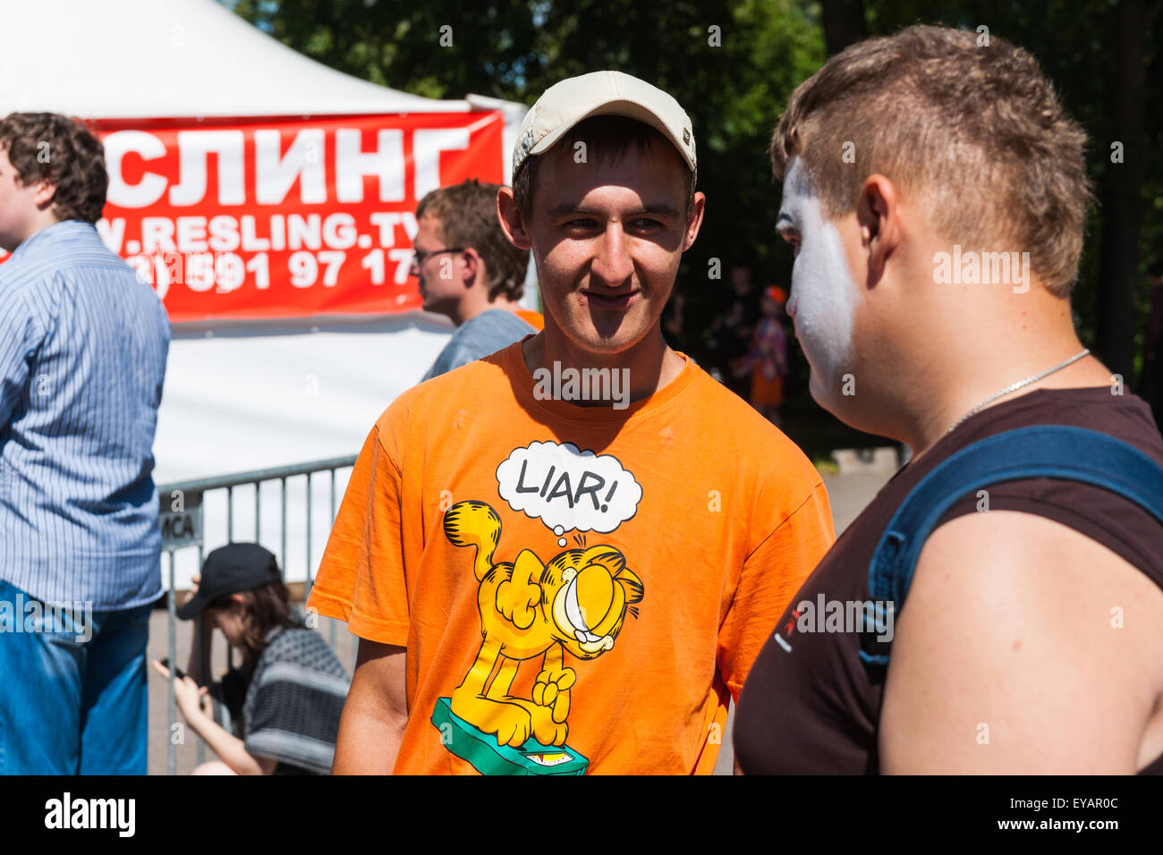 Young people sports festival hi-res stock photography and images - Alamy
