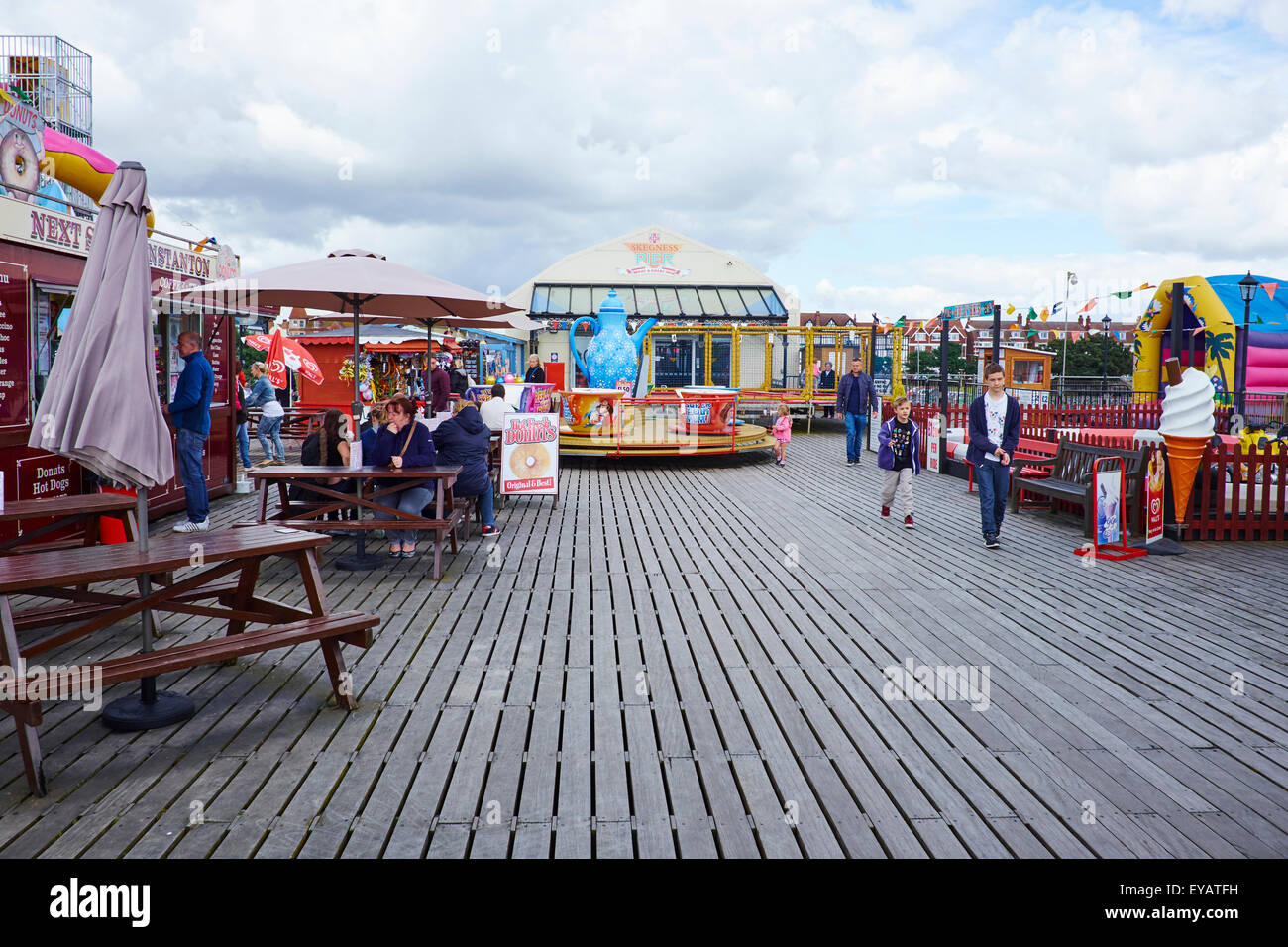 Skegness Pier, Skegness Lincolnshire UK Stock Photo - Alamy