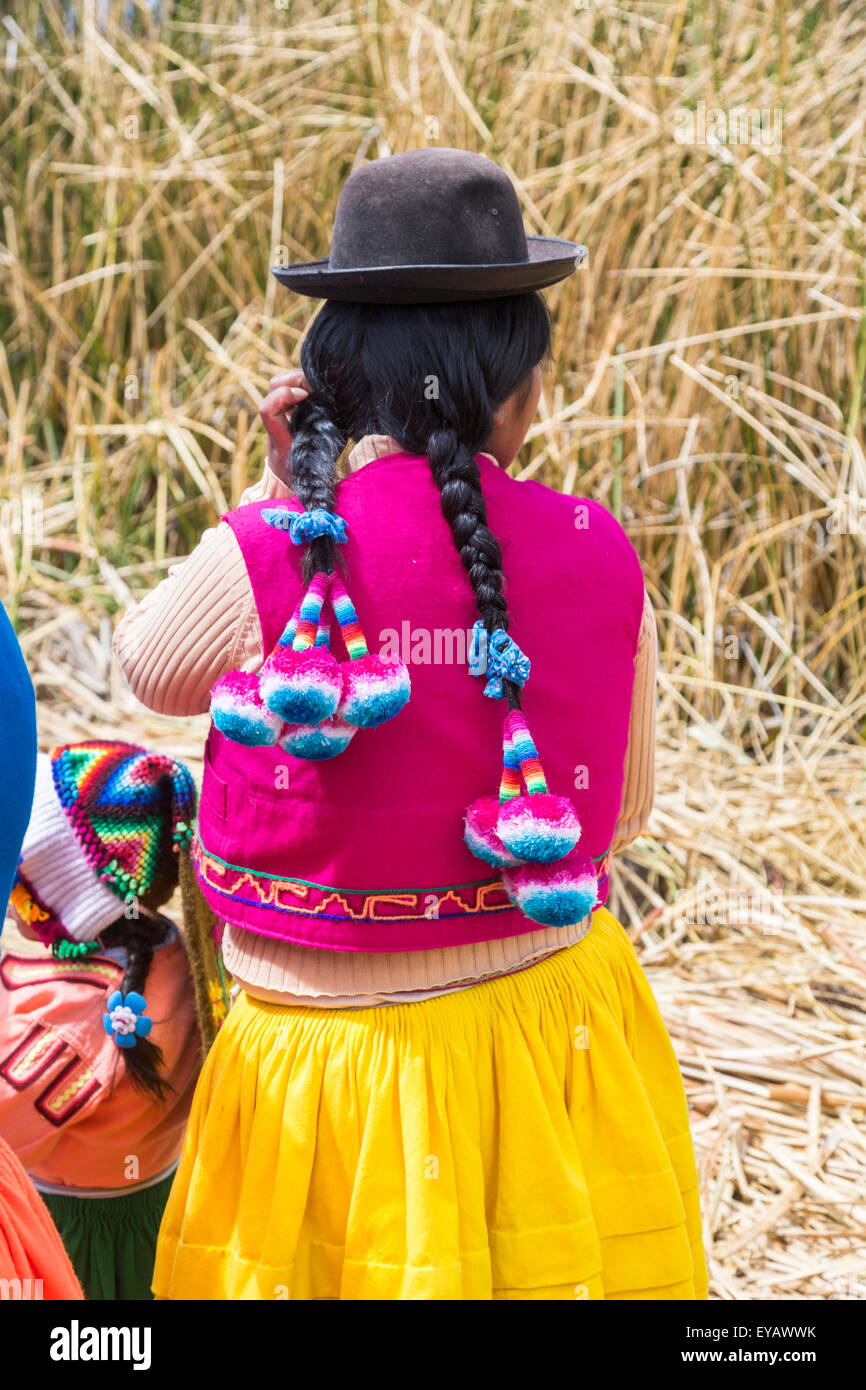 Pompom pom pon hi-res stock photography and images - Alamy