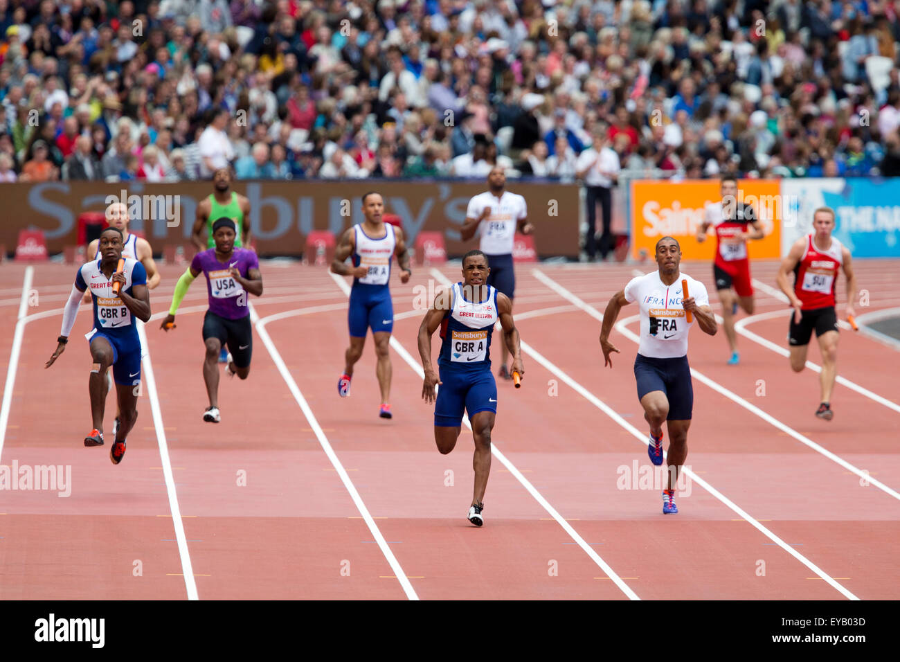 100 metre race hi-res stock photography and images - Alamy