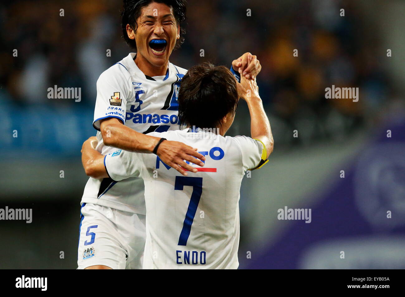 Noevir Stadium Kobe, Hyogo, Japan. 25th July, 2015. (L to R) Daiki Niwa ...