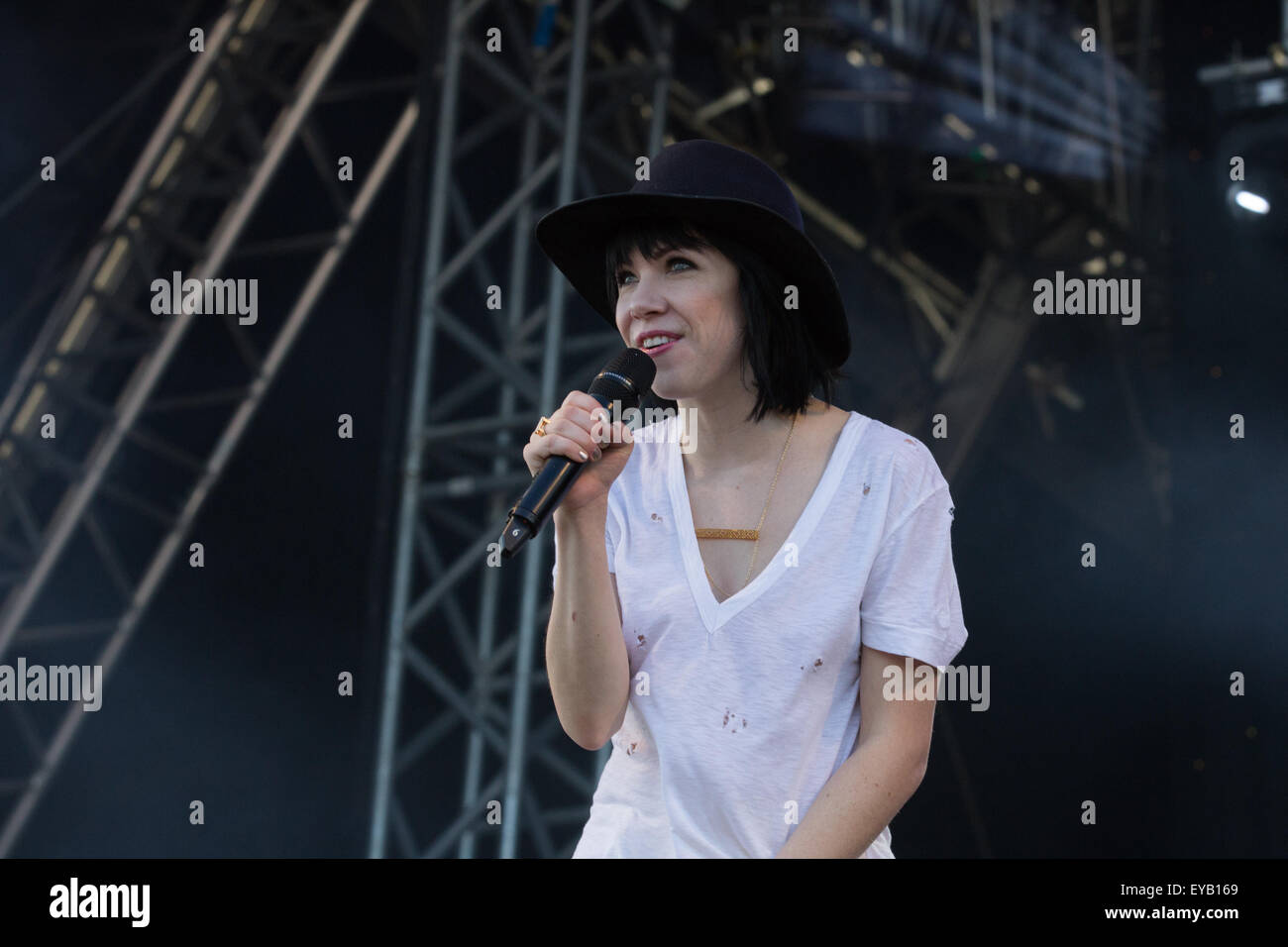 Portsmouth, UK 25 July 2015 Carly Rae Jepsen opens the Waterfront Arena ...