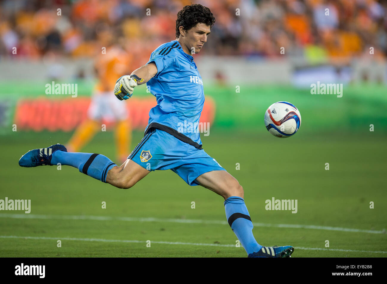 Houston, Texas, USA. 25th July, 2015. Los Angeles Galaxy goalkeeper ...