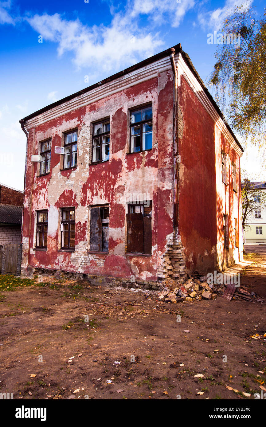 Breaking down house hi-res stock photography and images - Alamy