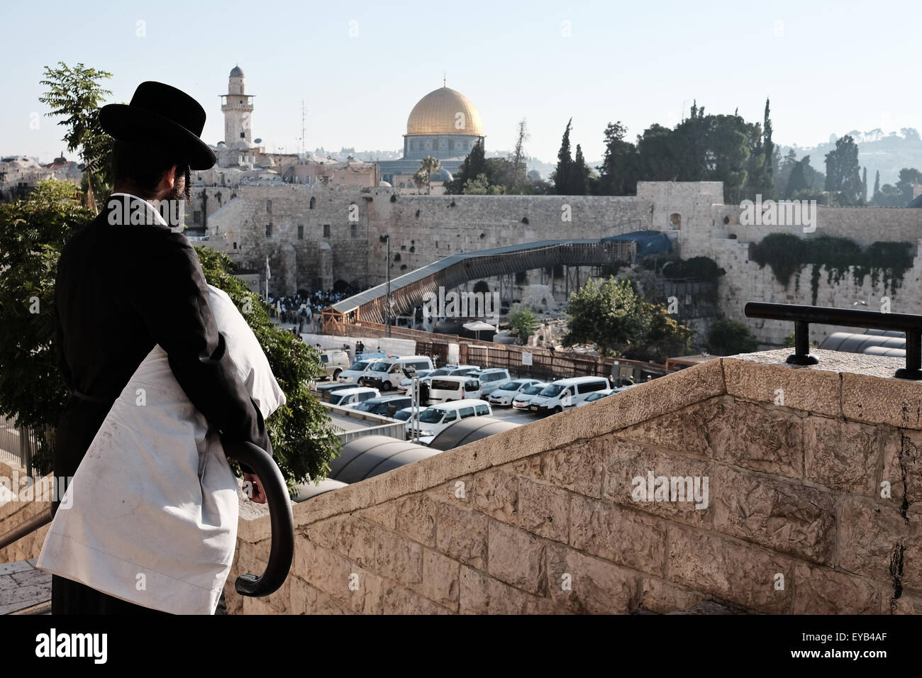 Destruction of first temple jerusalem hi-res stock photography and ...