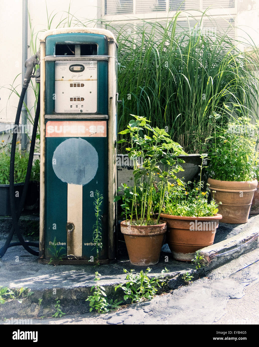 Urbex, Dilapidated, disused, old Petrol Station garage with rusty ...