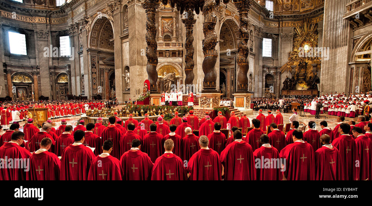 Holy Mass on the Solemnity of Pentecost held at St. Peter's Basilica ...