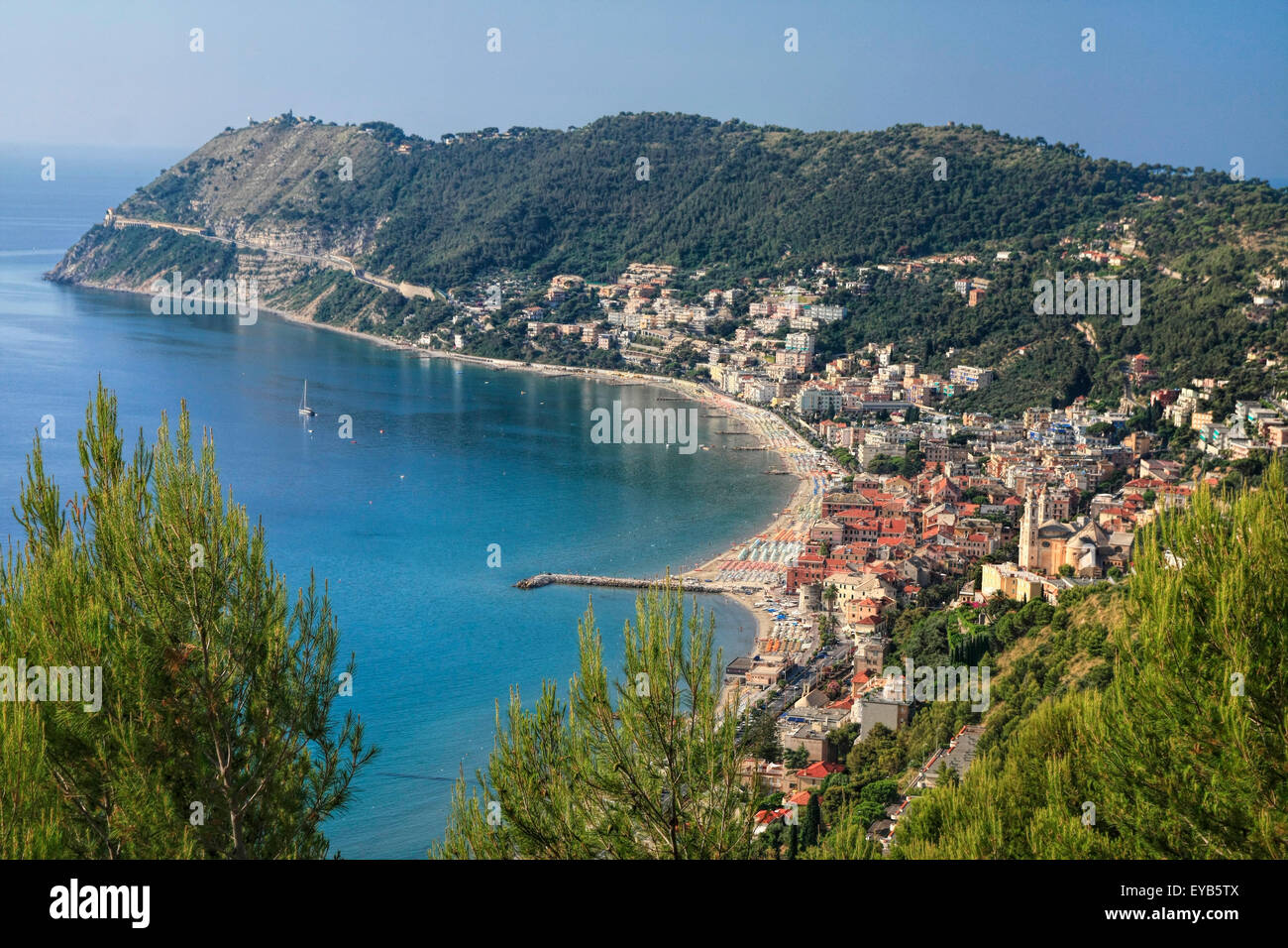 laigueglia beach in ligurian riviera, italy Stock Photo - Alamy