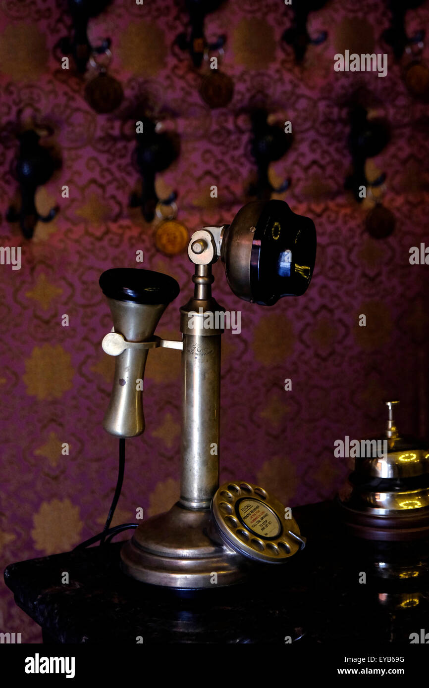 Candlestick telephone hi-res stock photography and images - Alamy
