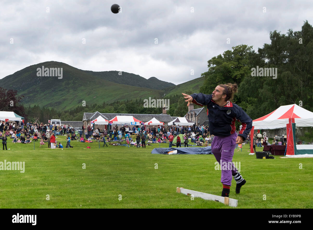 Scotland highland games vintage hi-res stock photography and images - Alamy