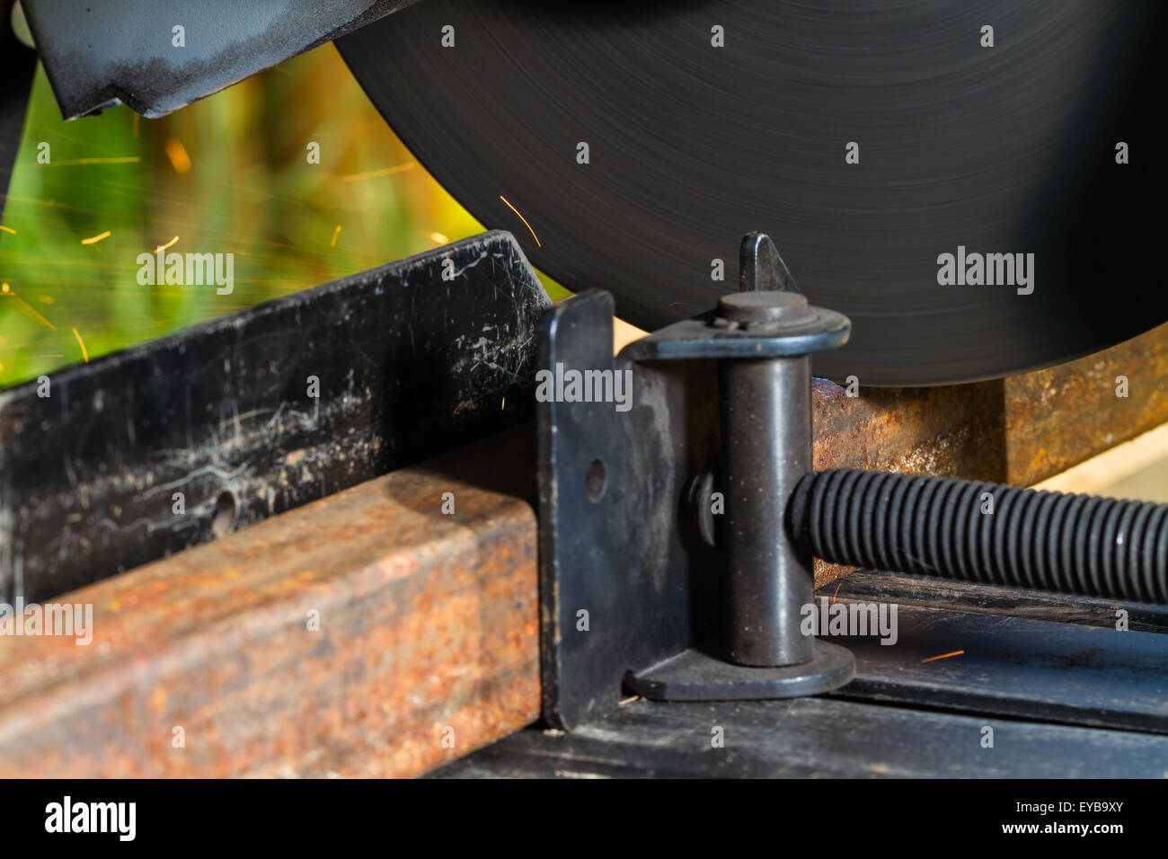 Metal cutting cutting square pipe hi-res stock photography and images ...