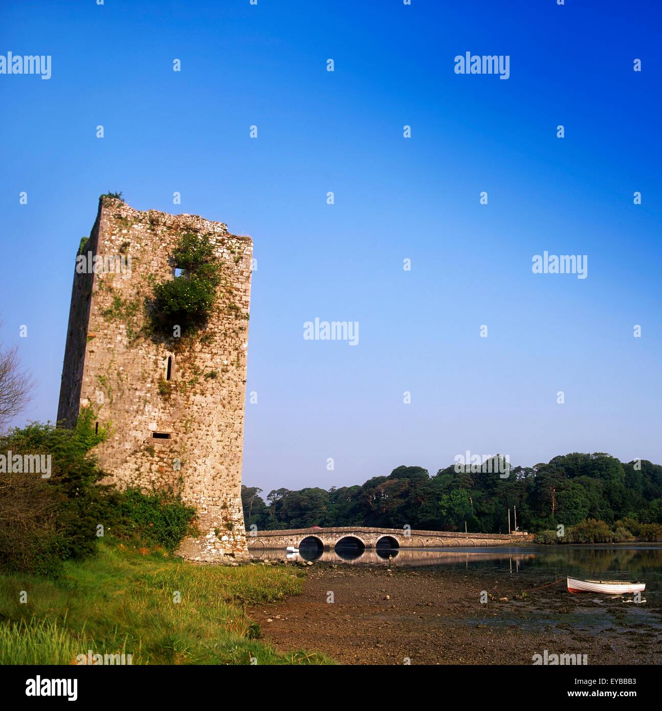 Belvelly castle hi-res stock photography and images - Alamy