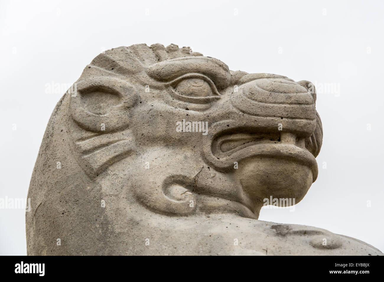 Kew Gardens London Queen's Beast the white lion of Mortimer Stock Photo ...