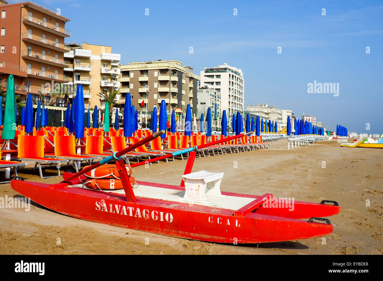 Red life boat hi-res stock photography and images - Alamy