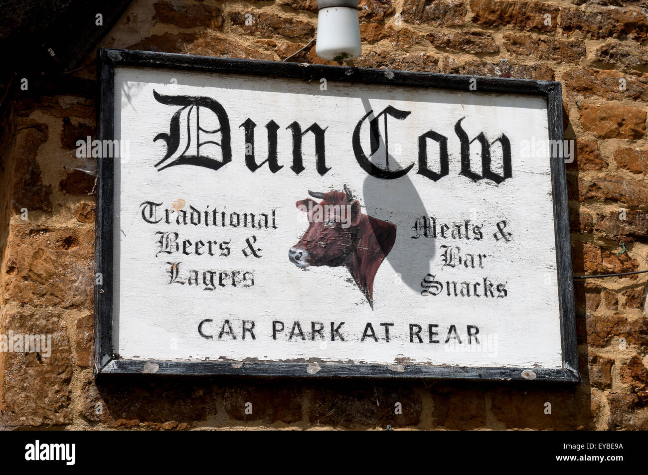 The dun cow hi-res stock photography and images - Alamy