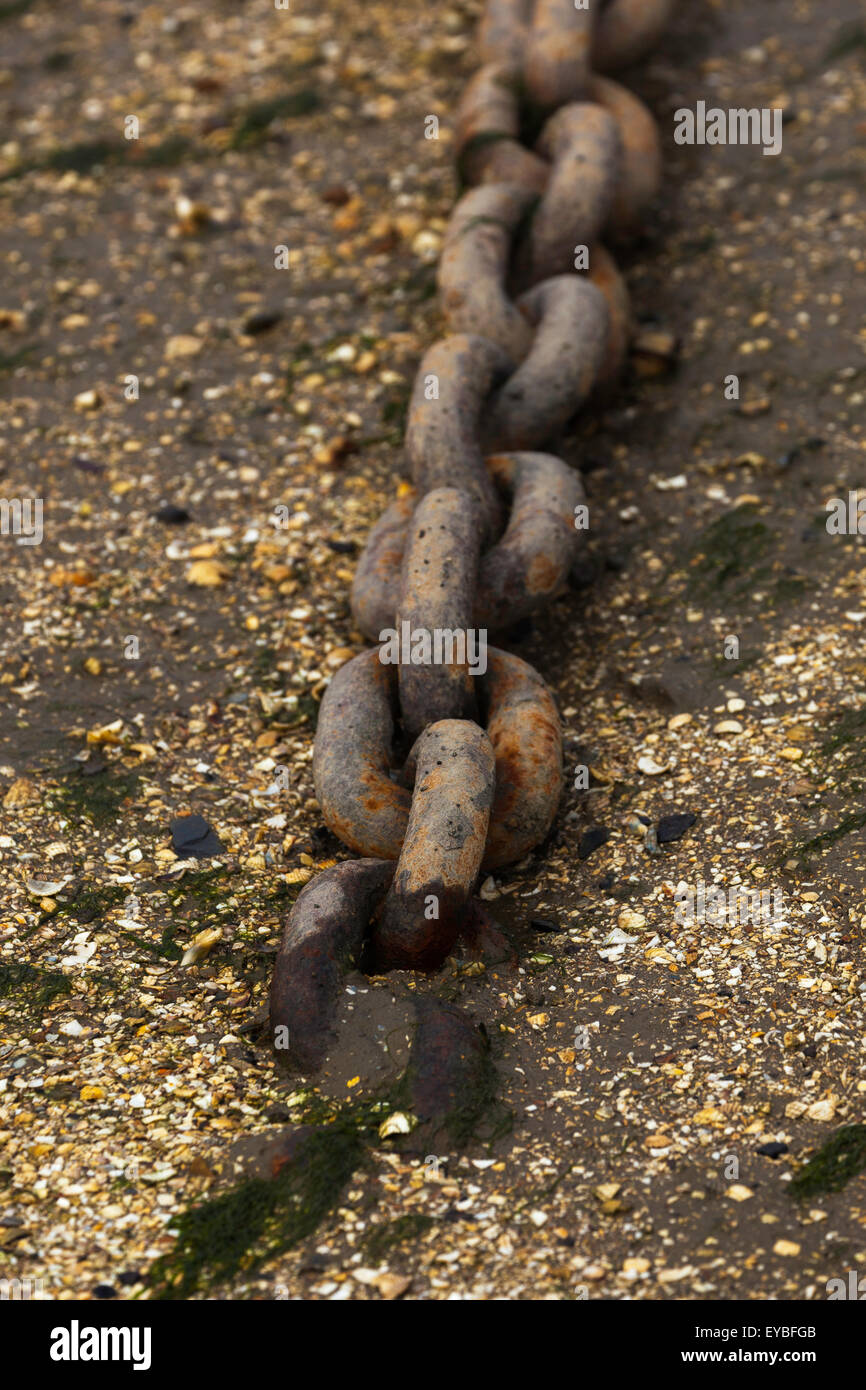 Heavy Mooring Chain Stock Photo - Alamy
