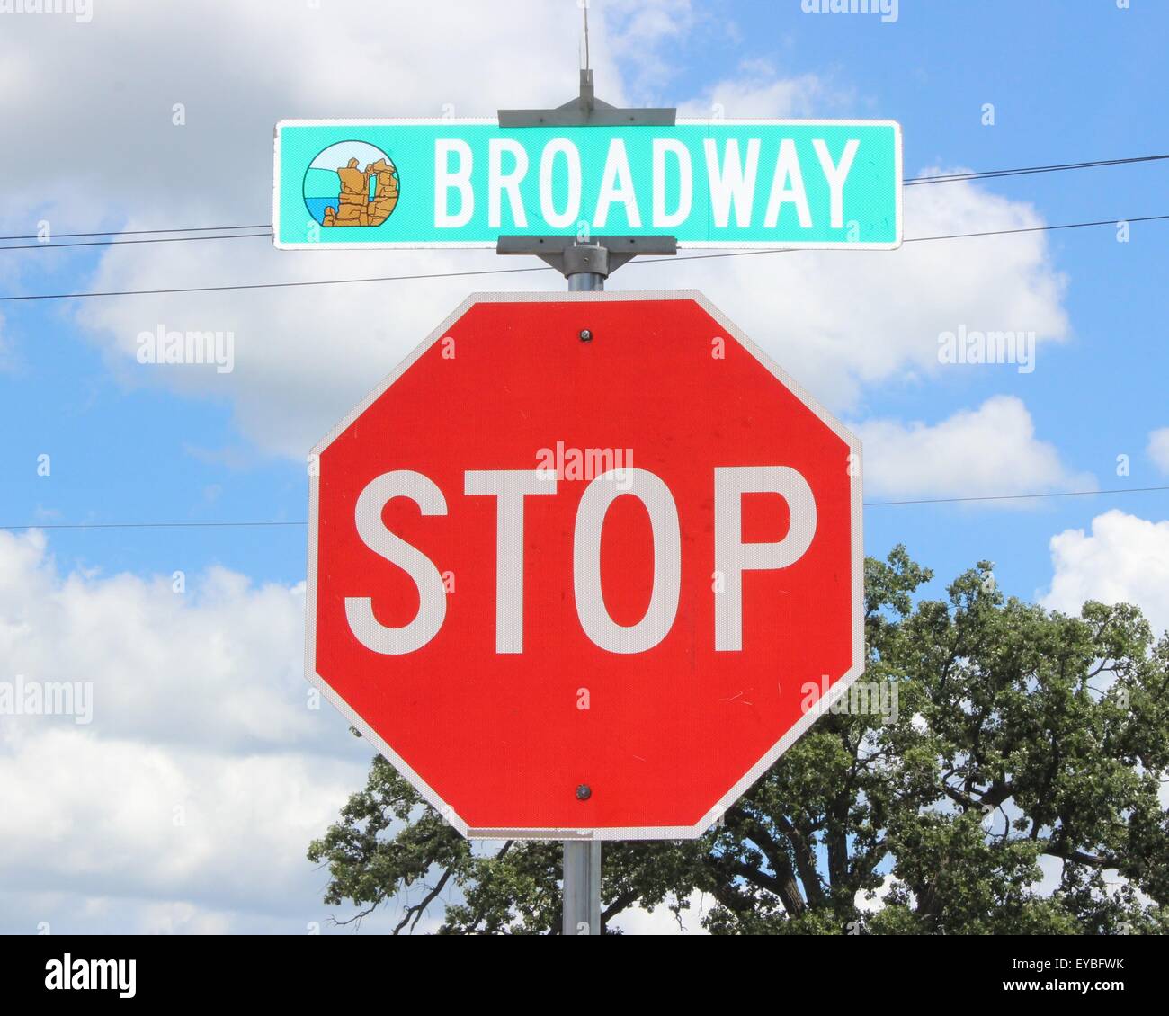 Halt stop sign hi-res stock photography and images - Alamy