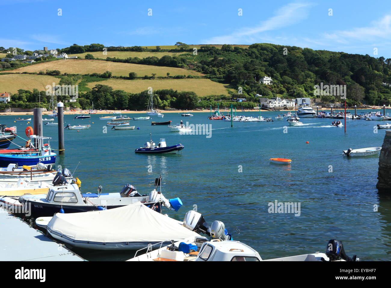 Sunny salcombe hi-res stock photography and images - Alamy