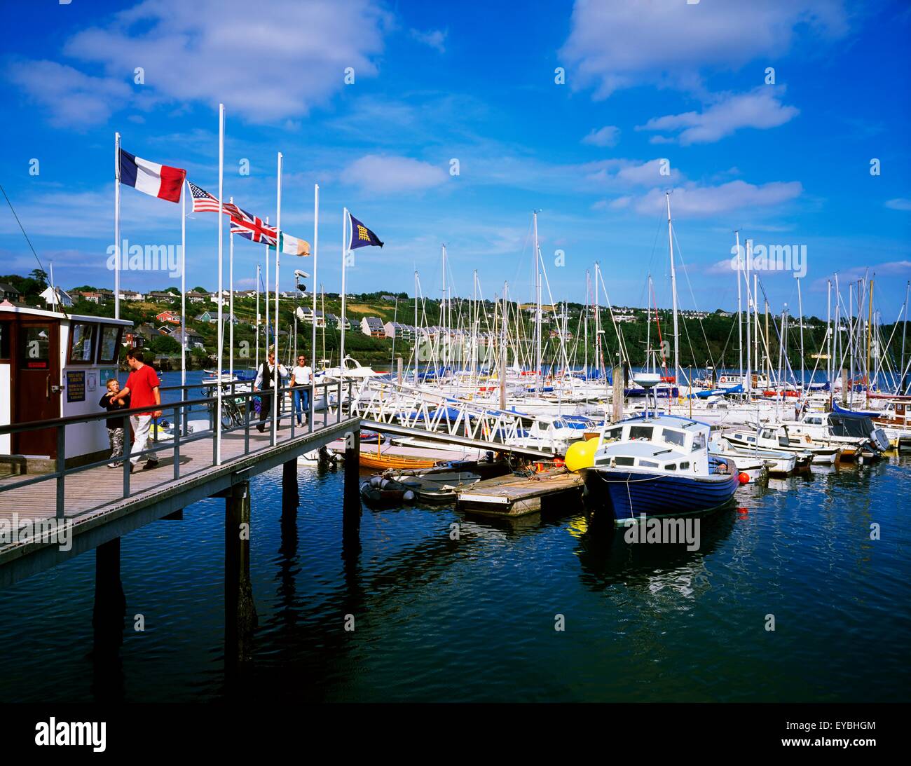 Kinsale boats hi-res stock photography and images - Alamy