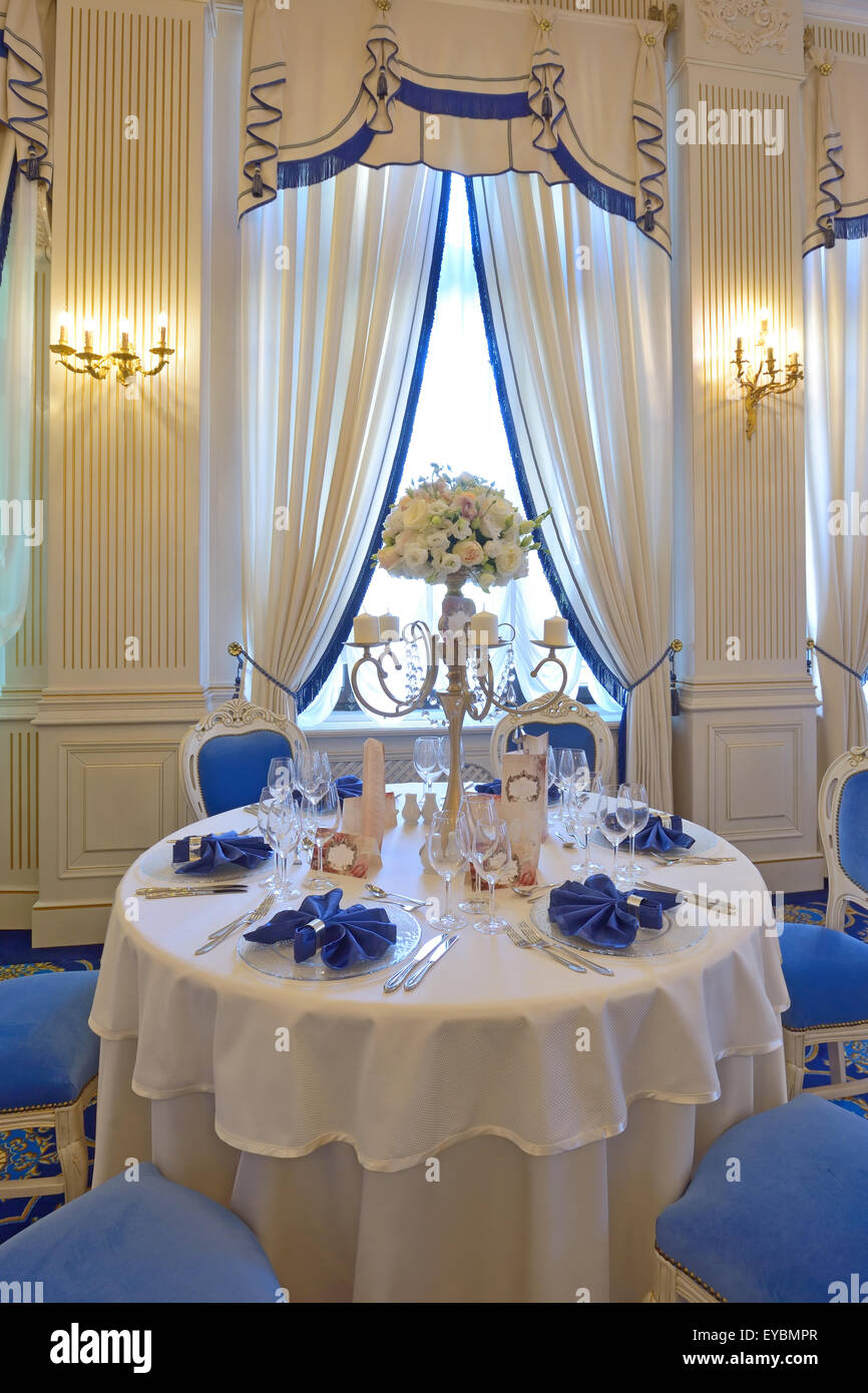 Interior details luxury classic restaurant Stock Photo - Alamy