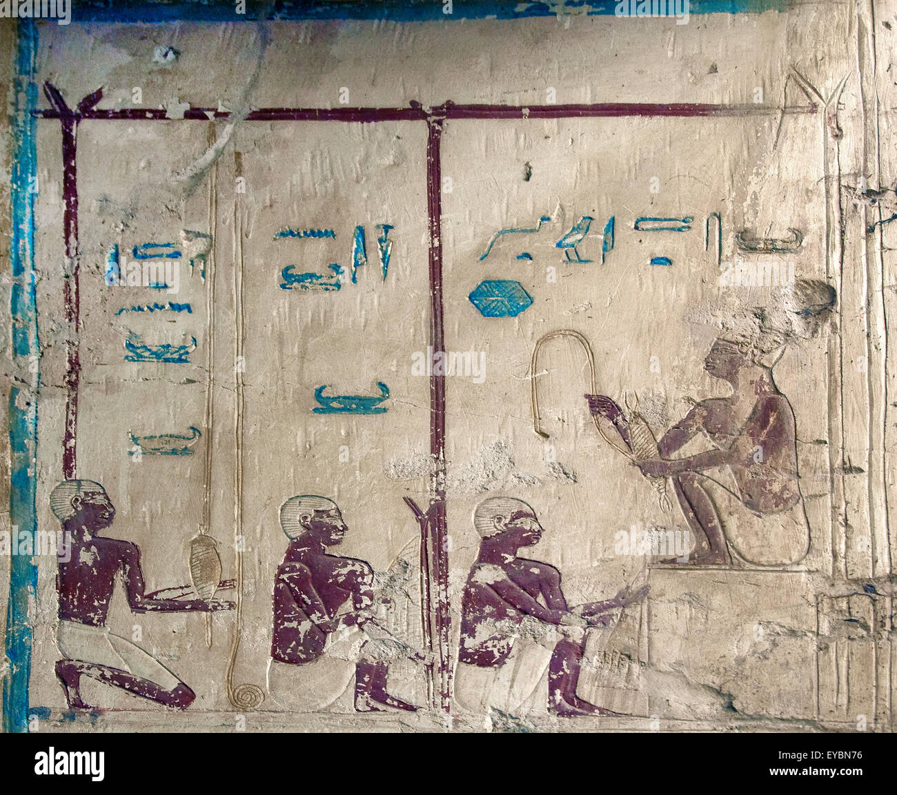 Tomb scenes hi-res stock photography and images - Alamy