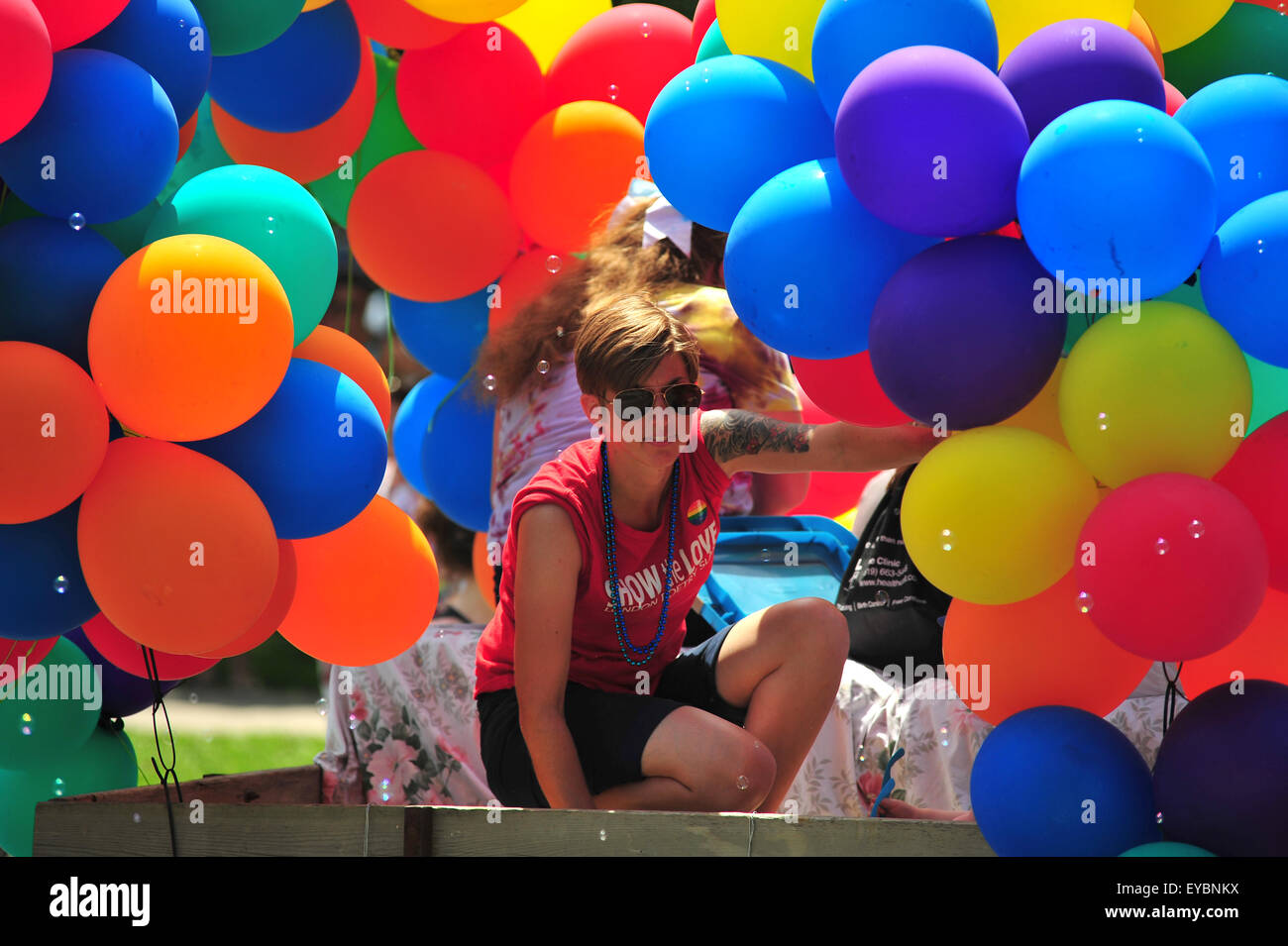 London, Ontario, Canada. 26th July, 2015. Thousands of people line the ...