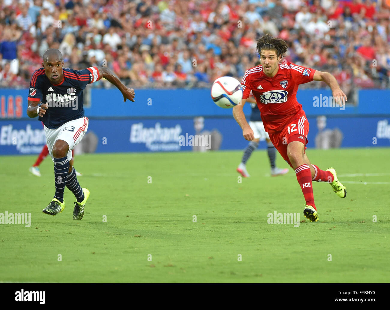 Defender ryan hollingshead hi-res stock photography and images - Alamy