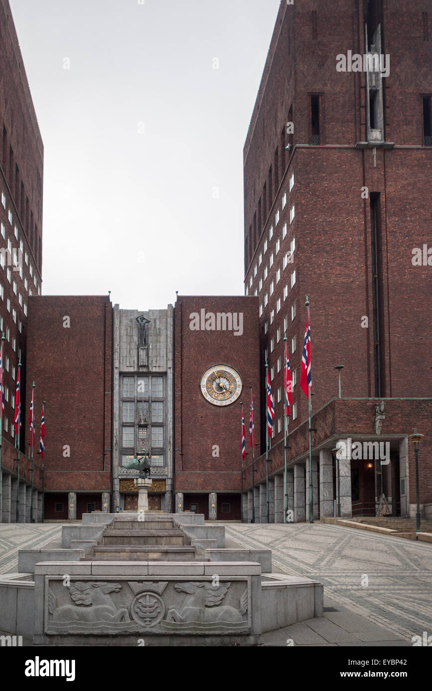 Oslo City Hall northern entrance square Stock Photo - Alamy