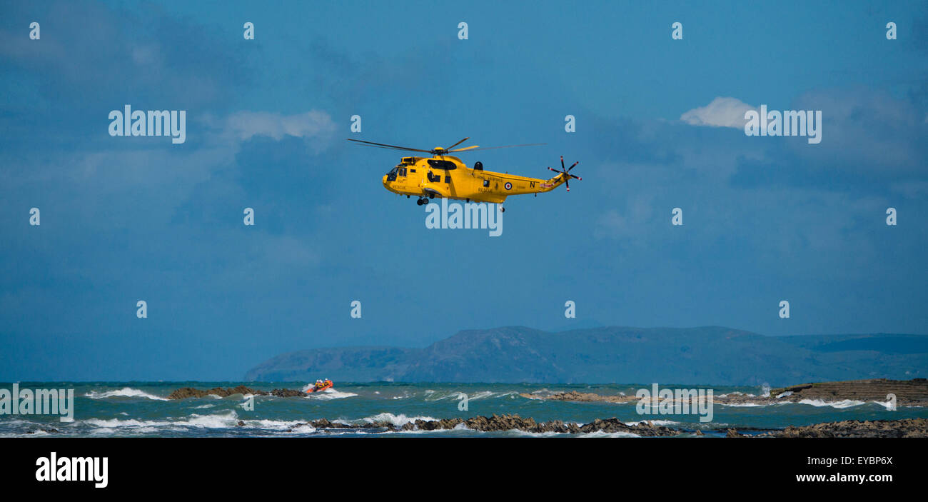 Air sea rescue helicopter hi-res stock photography and images - Alamy