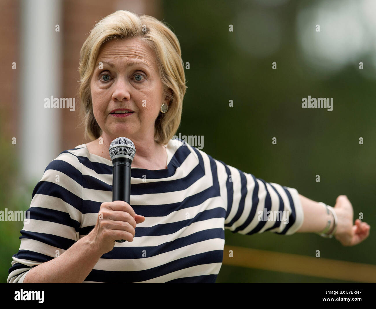 Winterset, Iowa, USA. 25th July, 2015. HILLARY CLINTON attends the ...