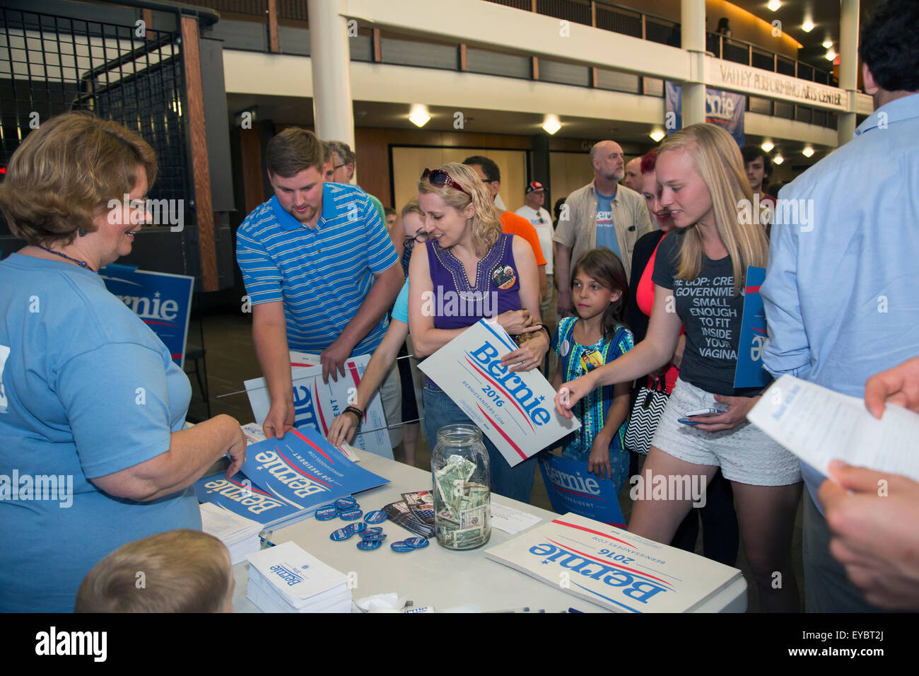 President campaign signs hi-res stock photography and images - Alamy