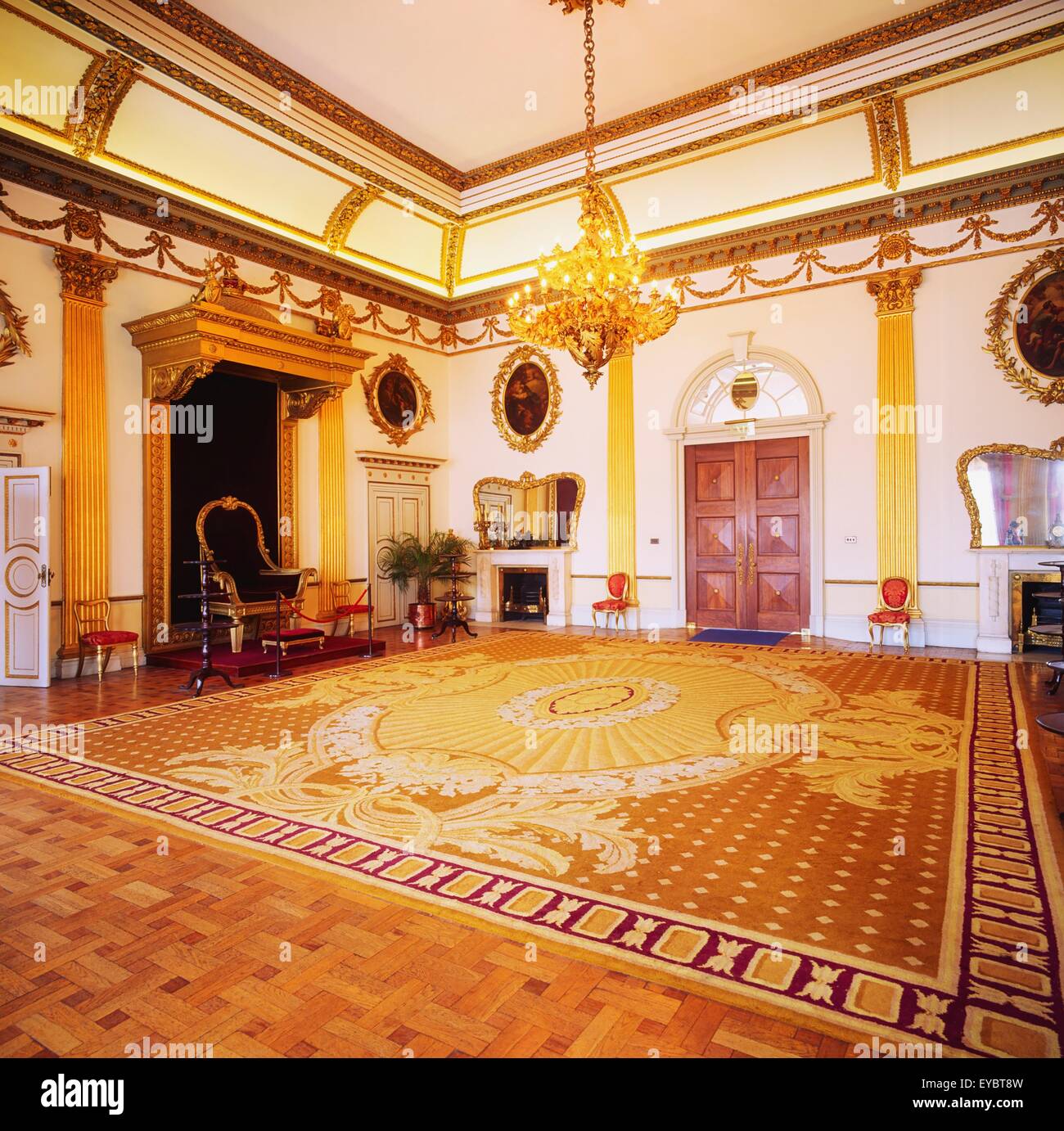 Dublin castle throne hi-res stock photography and images - Alamy