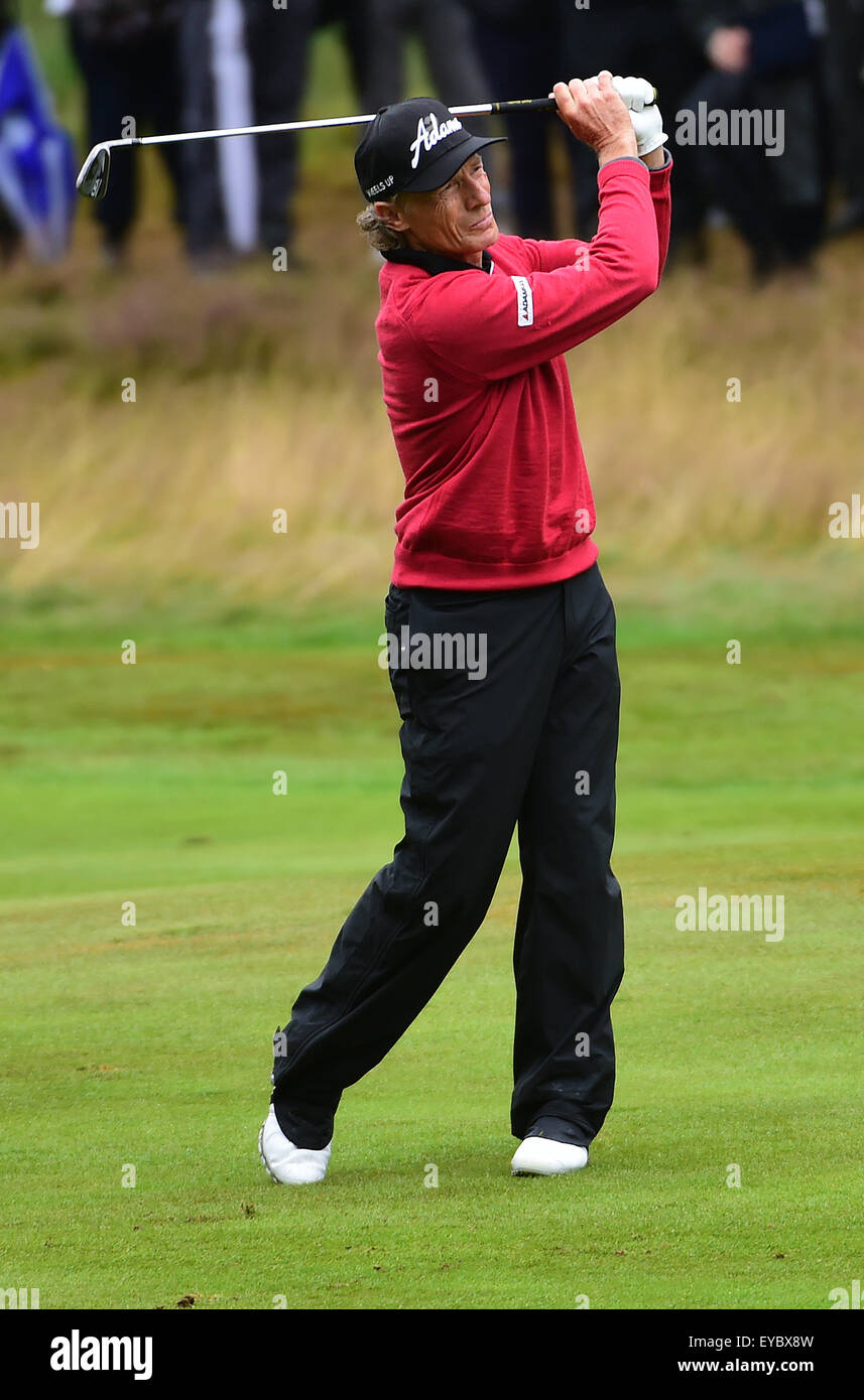 British seniors open hi-res stock photography and images - Alamy