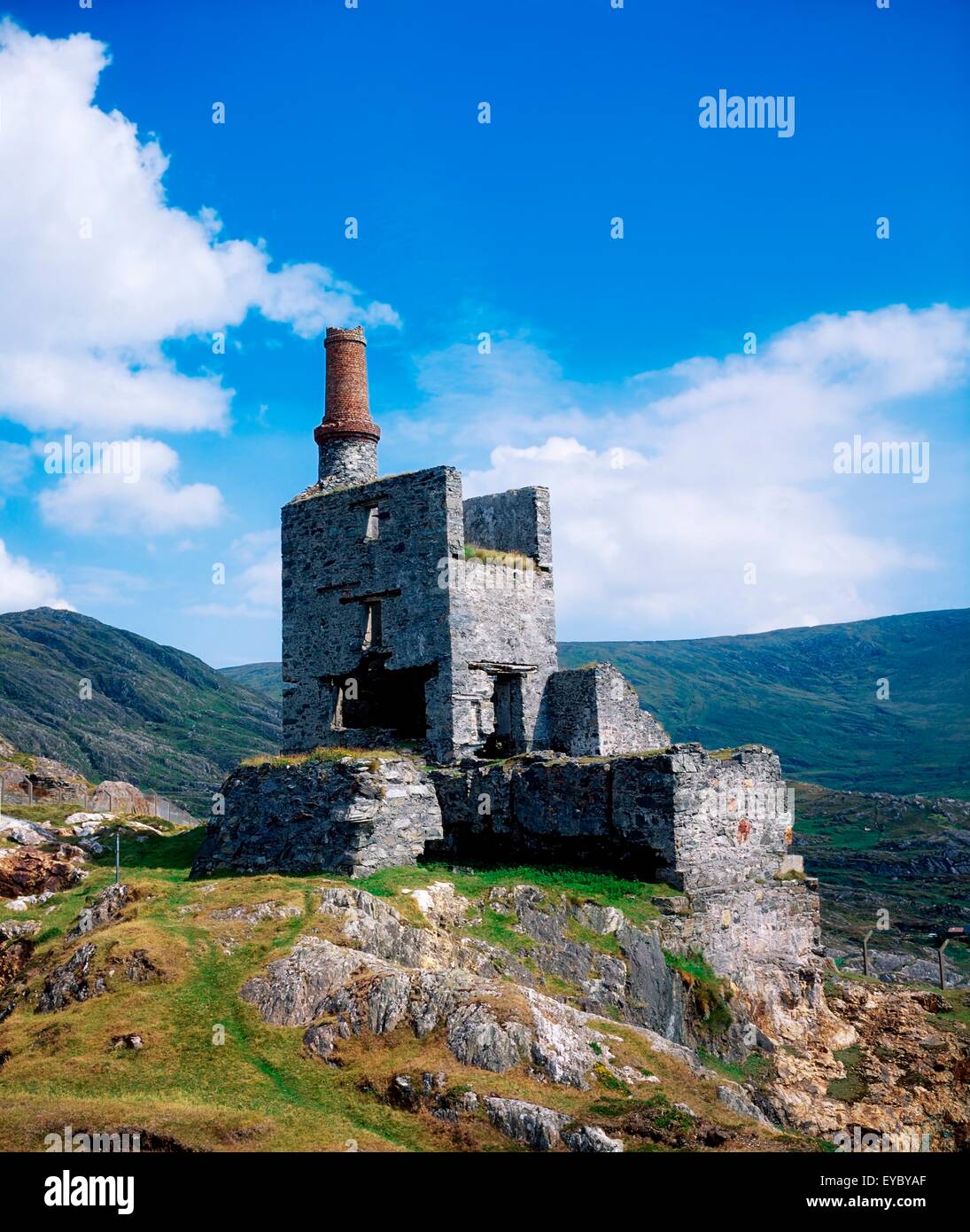 Abandoned mine engine room hi-res stock photography and images - Alamy
