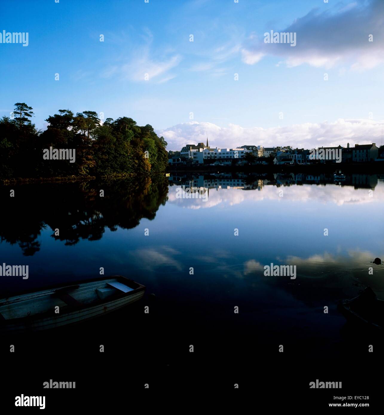 Donegal, Co Donegal, Ireland; Town On The River Eske Stock Photo - Alamy