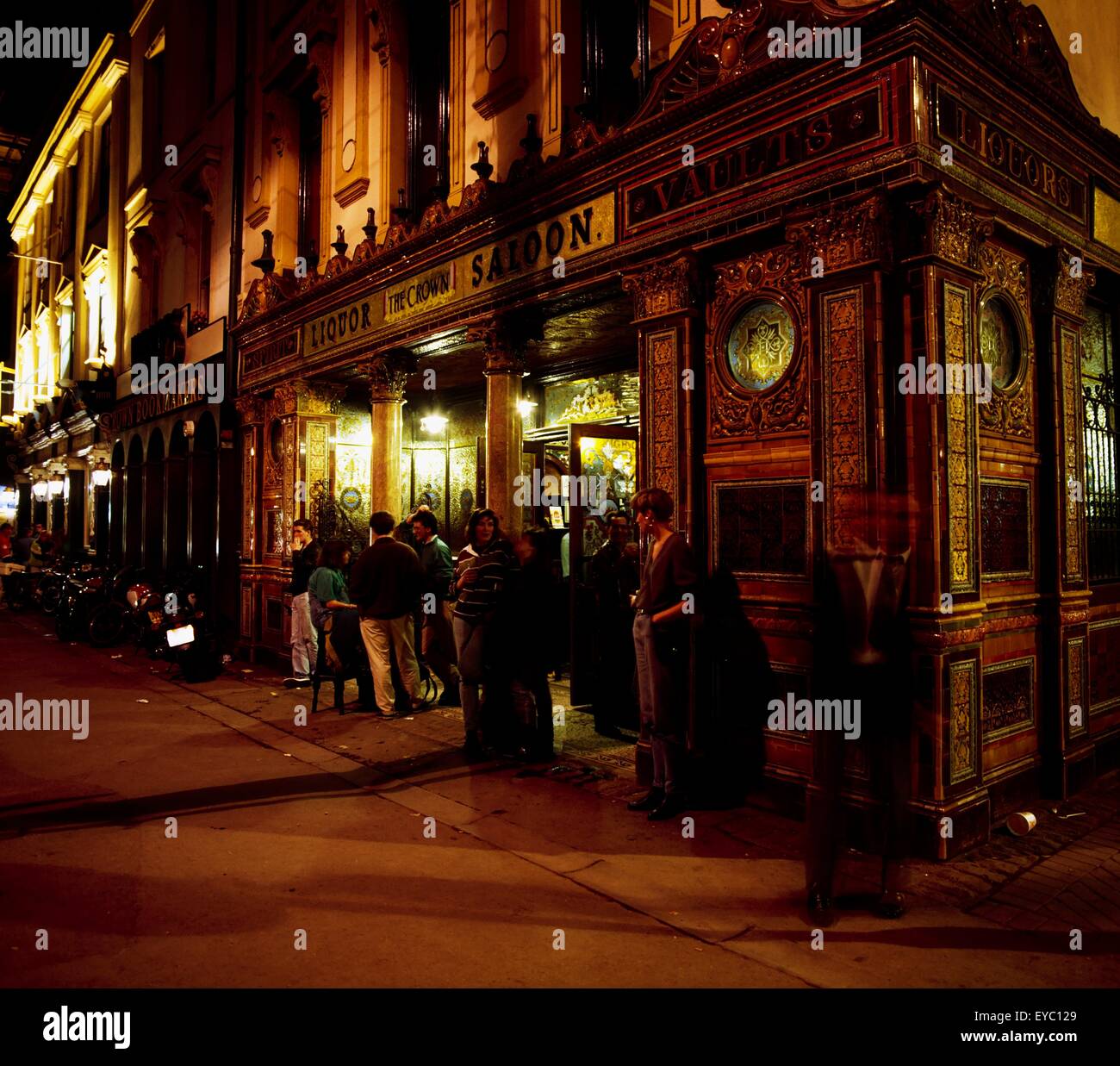 19th century national trust saloon hi-res stock photography and images ...