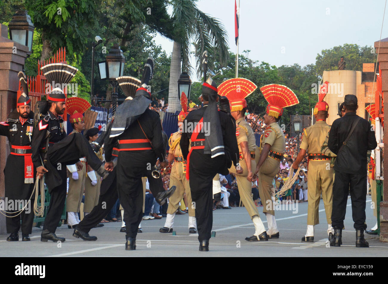 Pakistan rangers indian border security hi-res stock photography and ...