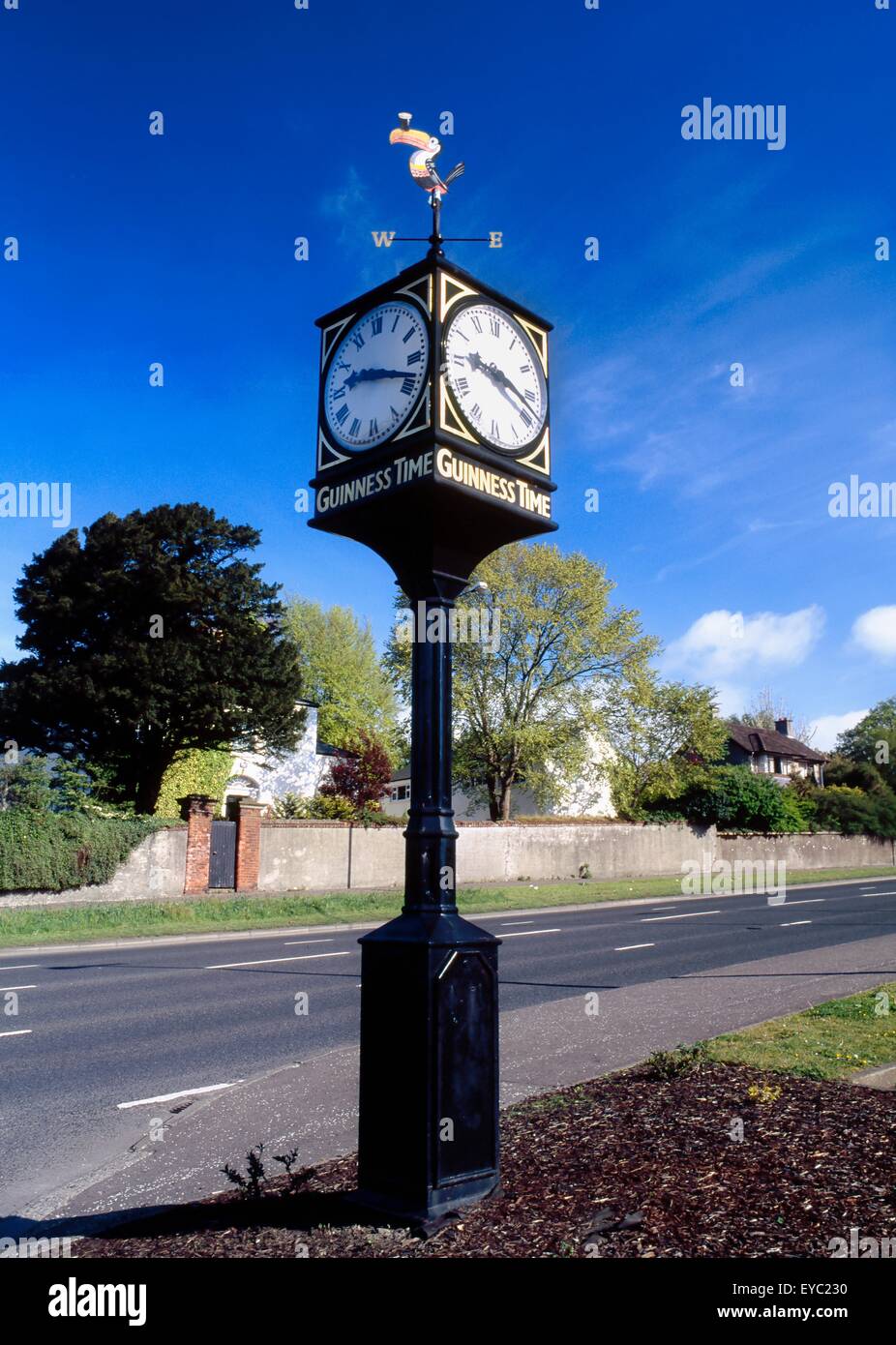 Da Vinci's Clock, Da Vinci's Hotel, Derry, Co Derry, Ireland; Clock ...