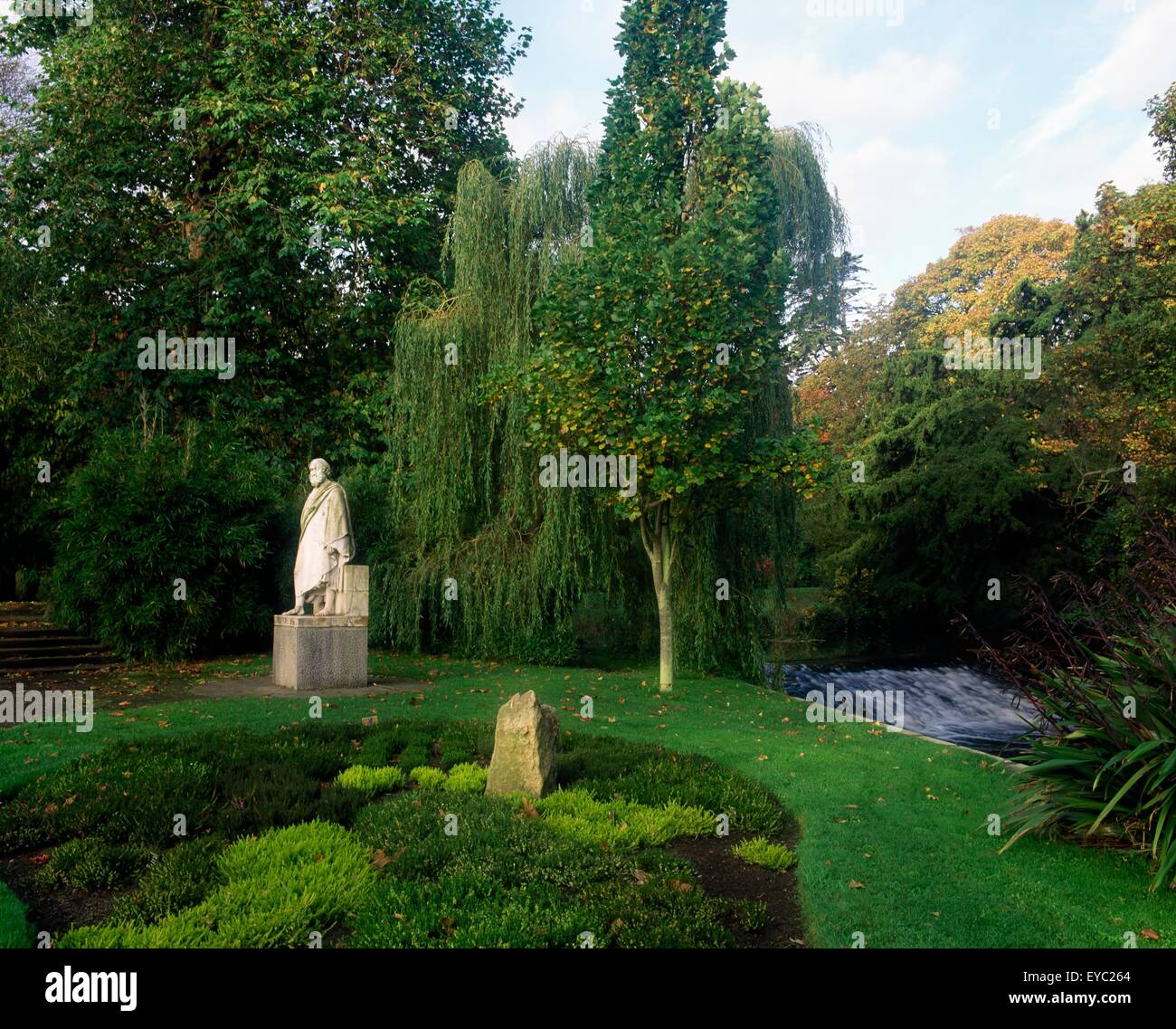 Irish National Botanic Gardens, Dublin, Co Dublin, Ireland, Statue Of ...