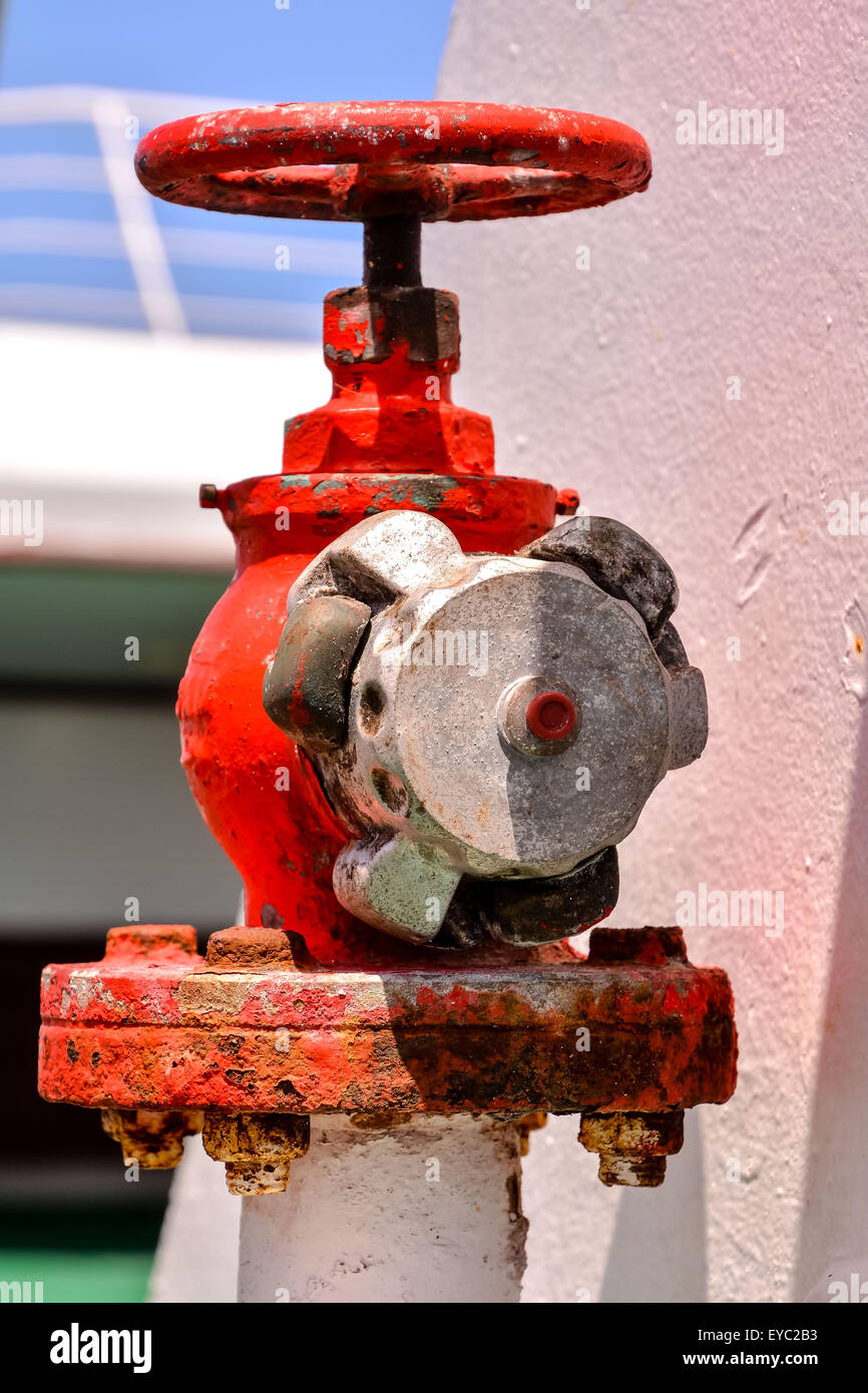 Metal Water Faucet Stock Photo - Alamy