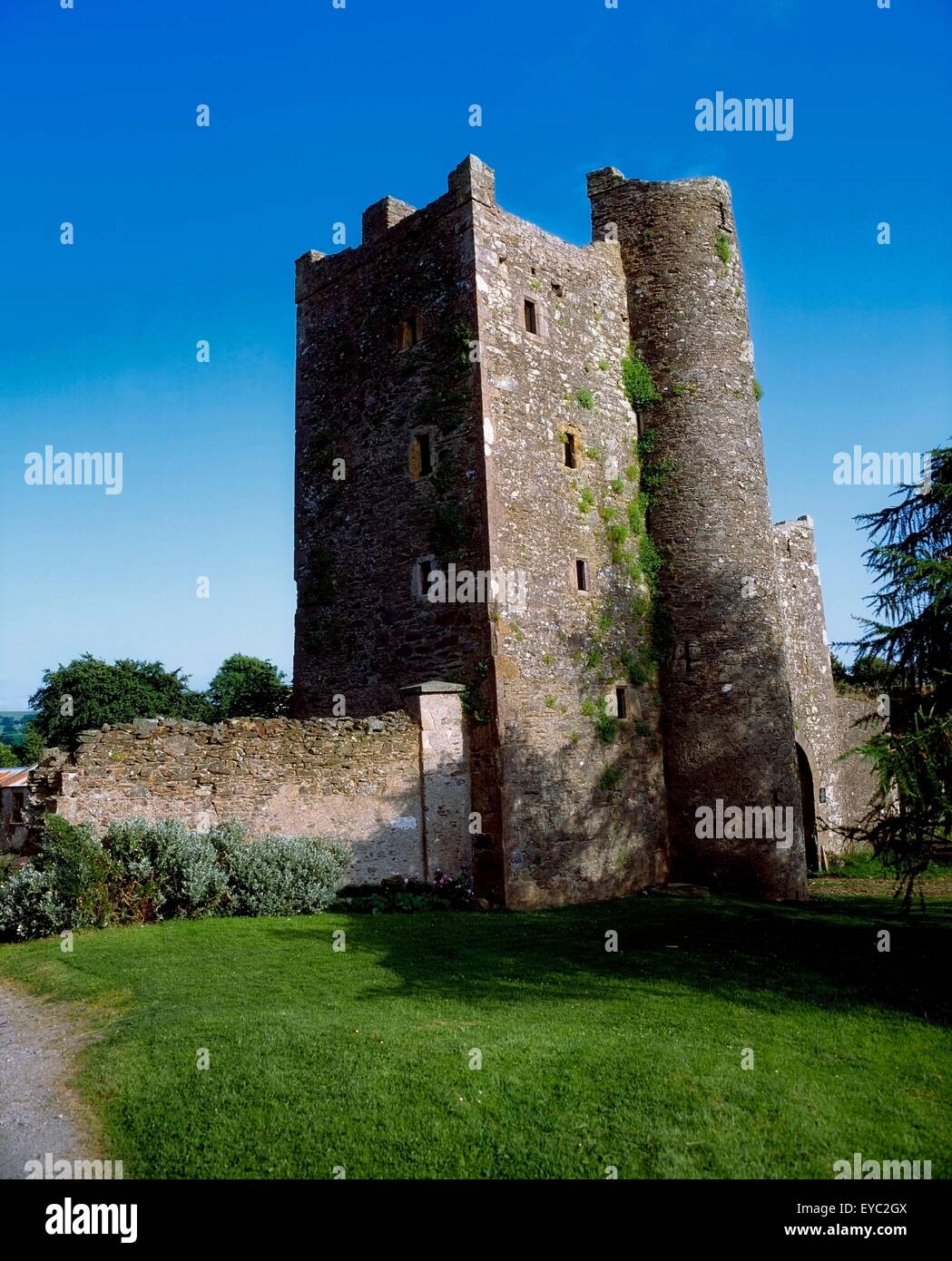 Kilteel castle hi-res stock photography and images - Alamy