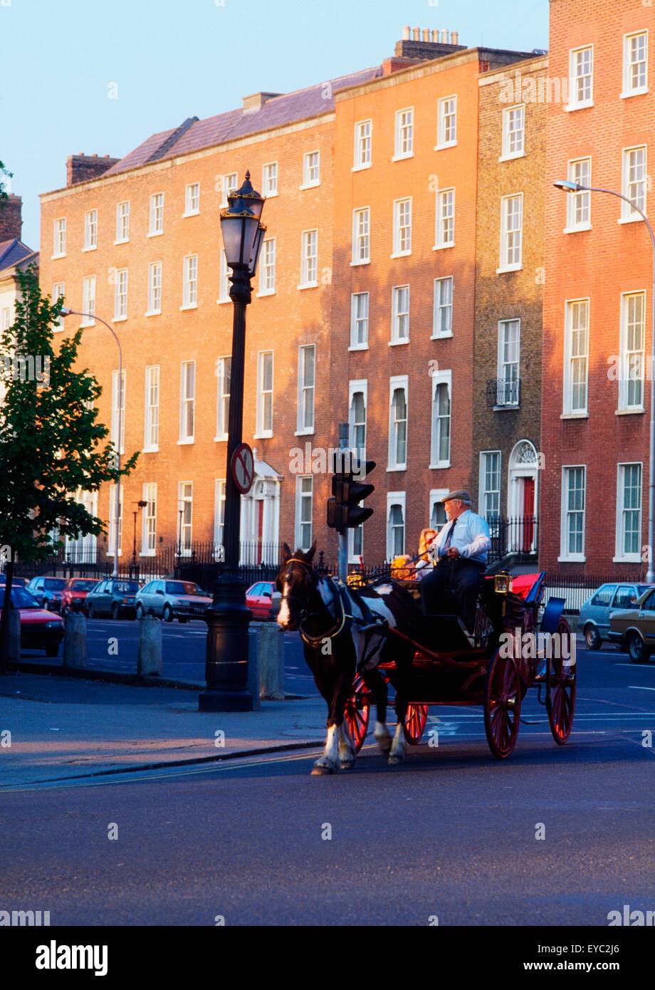 Fitzwilliam Square, Dublin, Co Dublin, Ireland; Horse And Carriage ...
