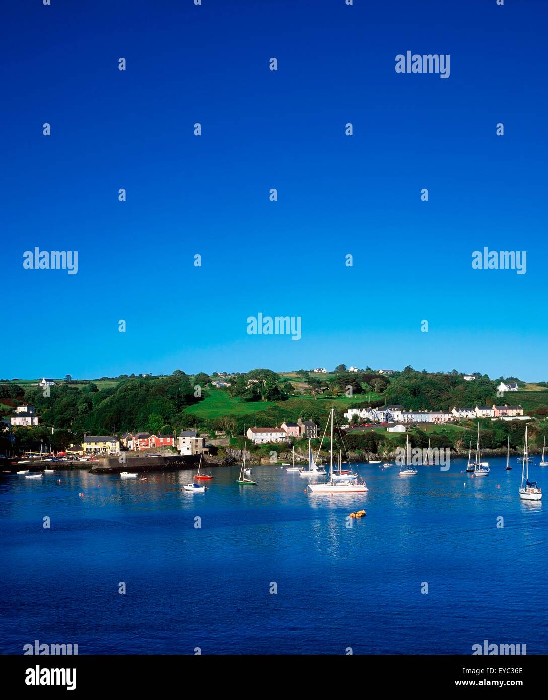 Glandore harbour west cork ireland hi-res stock photography and images ...