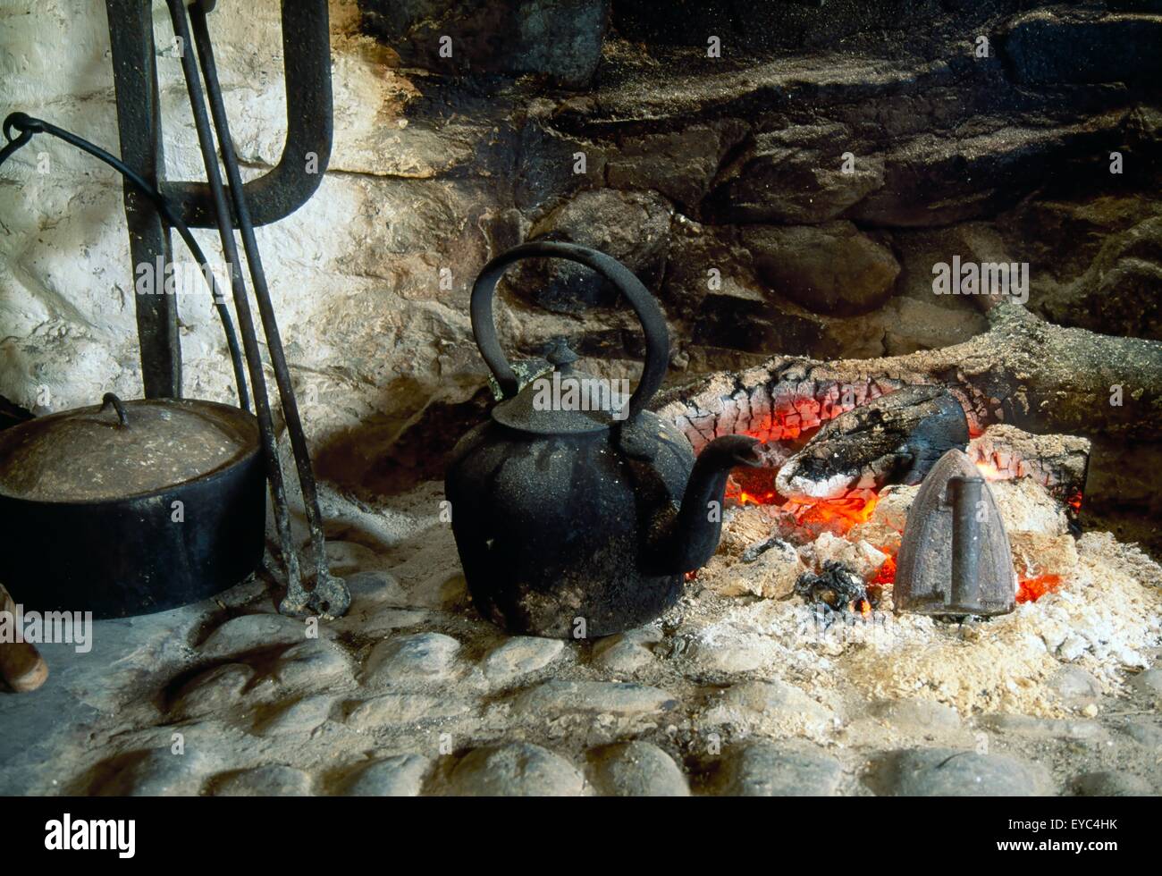 Muckross house interior hi-res stock photography and images - Alamy