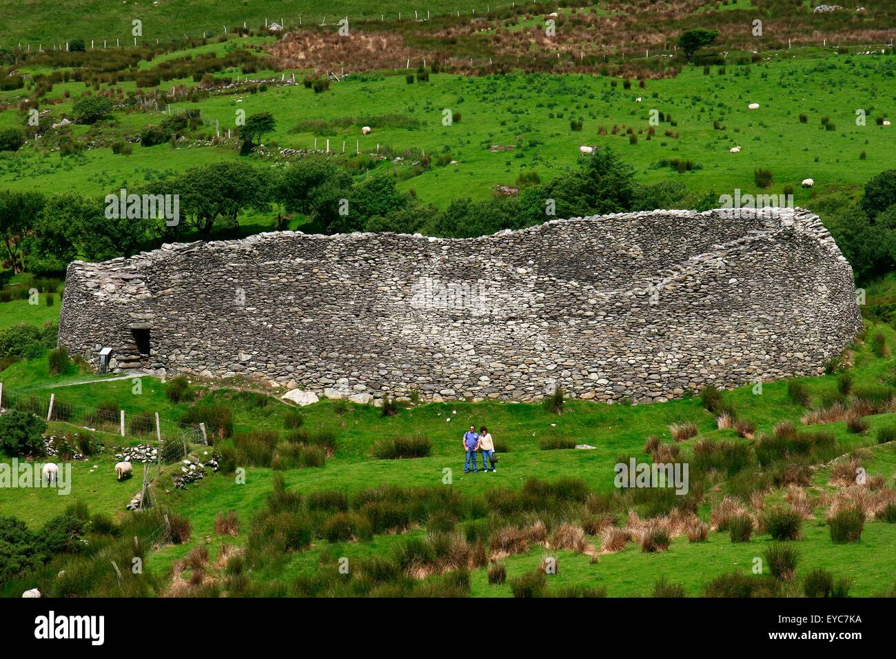 Iveragh Peninsula, County Kerry, Ireland; Staigue Stone Fort Stock ...