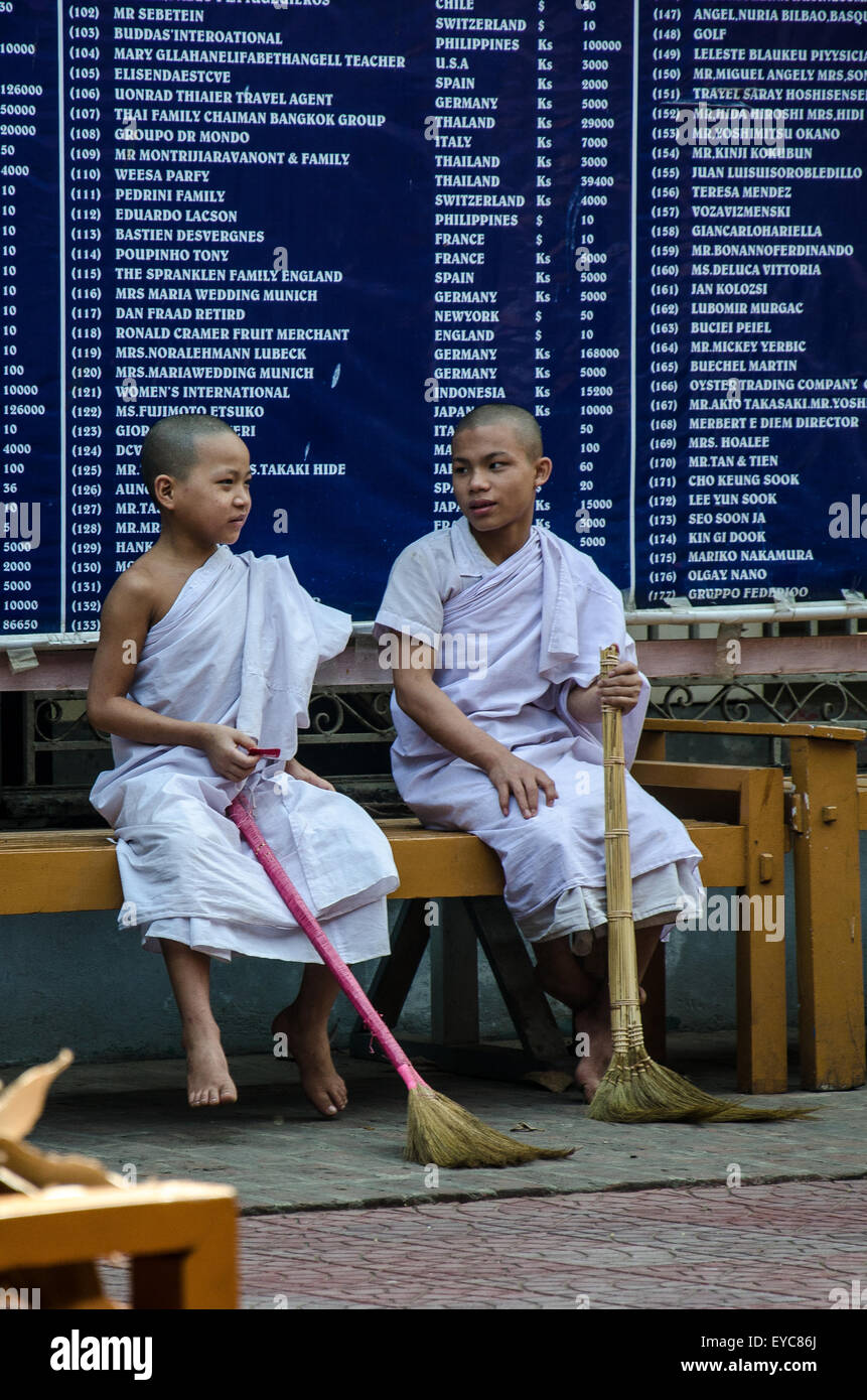 Novice burmese monks hi-res stock photography and images - Alamy
