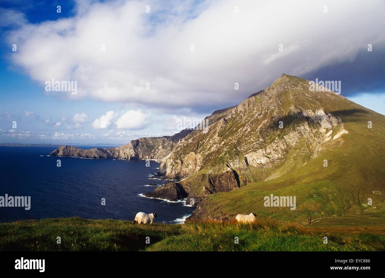 Cliffs of croaghaun hi-res stock photography and images - Alamy