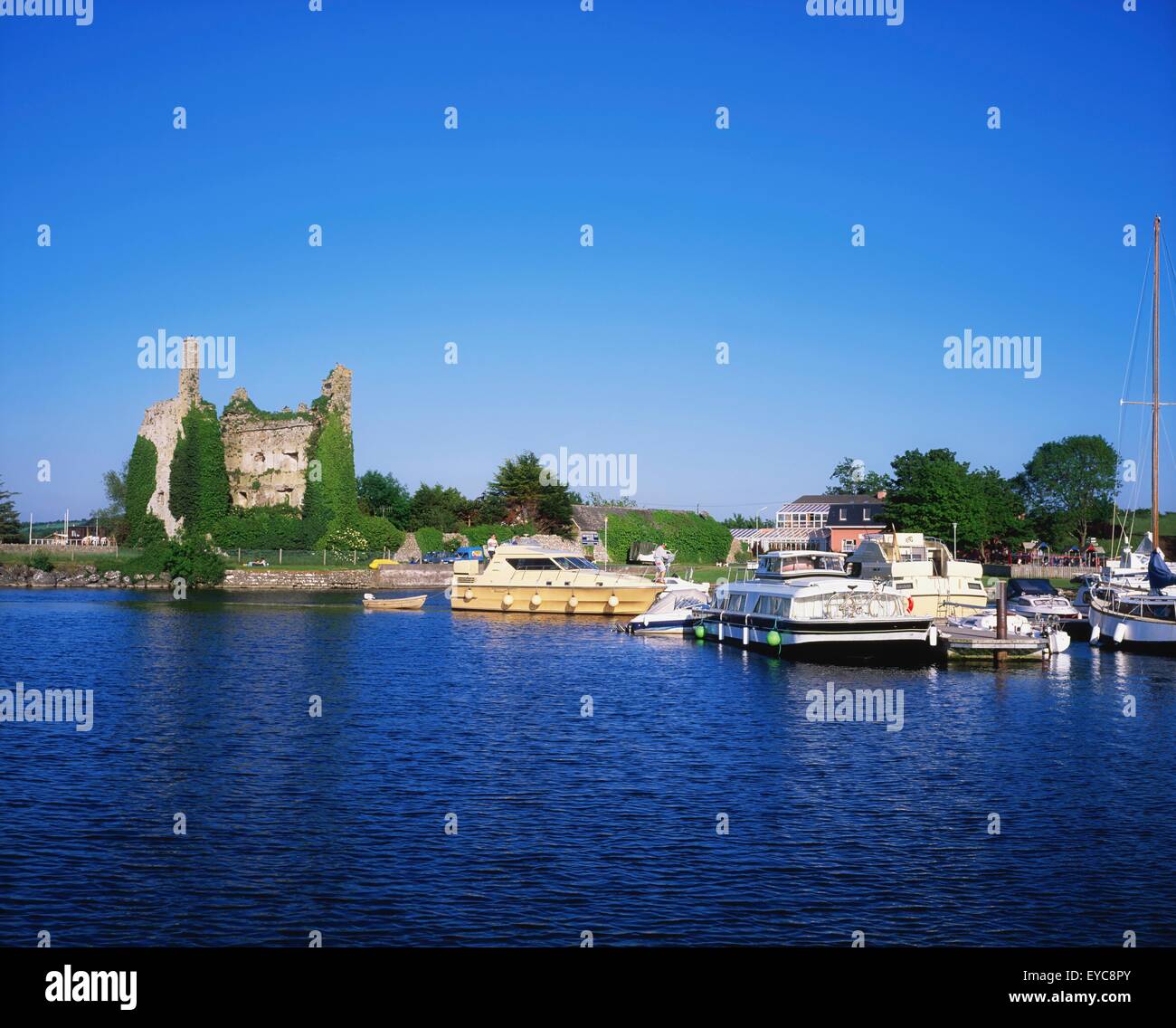 Tipperary landmarks hi-res stock photography and images - Alamy